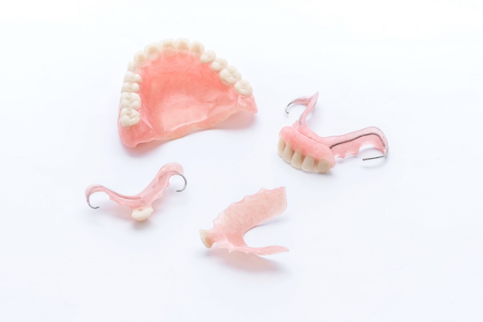 Partial Denture Or Dental Bridge For My Smile? | Dr. Spiro Saati